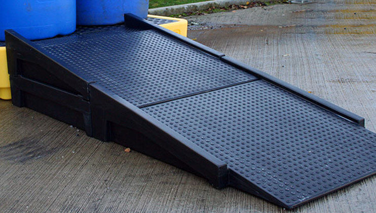 Modular Ramps for Spill Pallet - ADTEC Chemicals